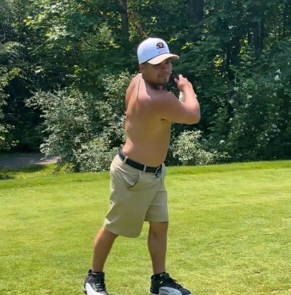 Meet the Pros: Evan Santiago – FLX TOUR Golf